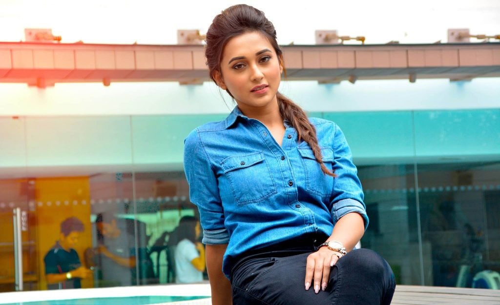 Top 10 Most Popular Kolkata Bengali Actress: Age, Height, Weight, And Biography