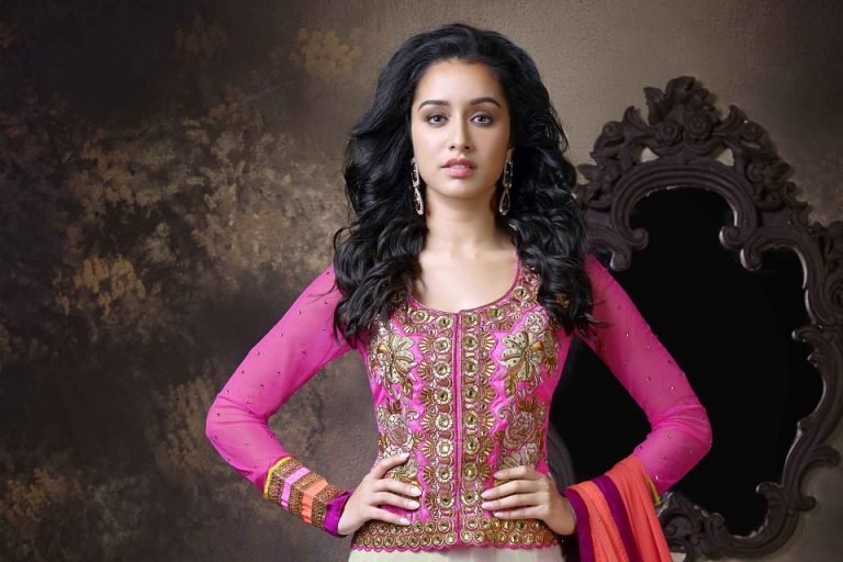 Priya Wal: Full Biography And Lifestyle