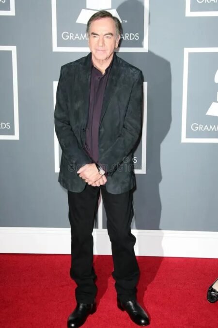 Neil Diamond - Height, Weight, Personal Life, Career, Vital Stats