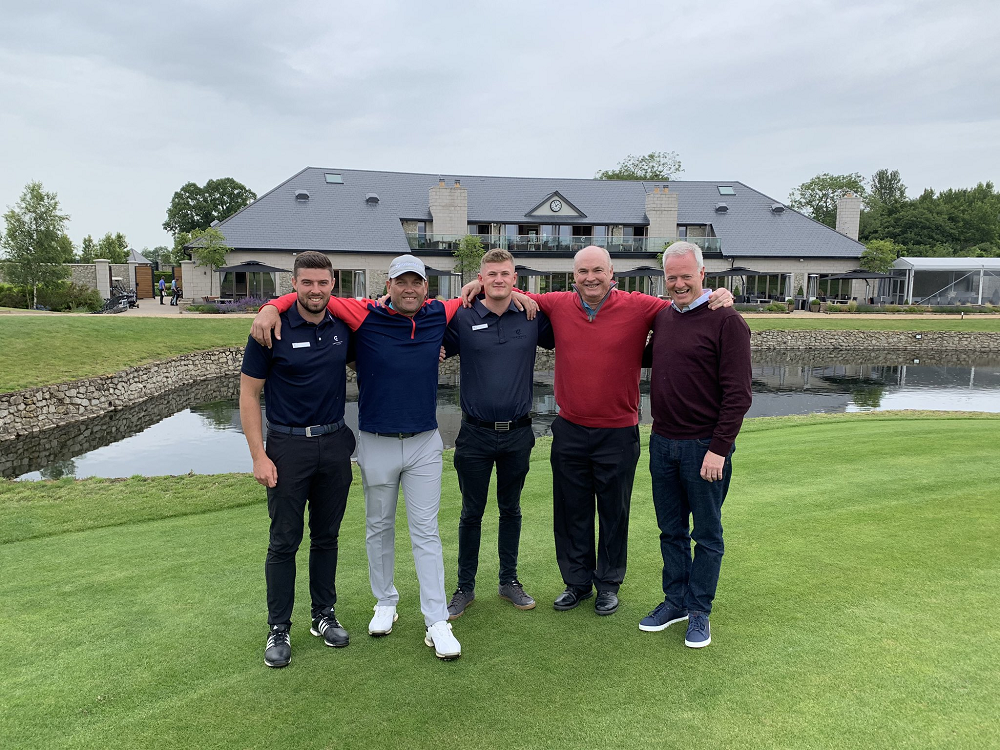 Dave Rundle Weight, Age, Husband, Biography, Family Facts