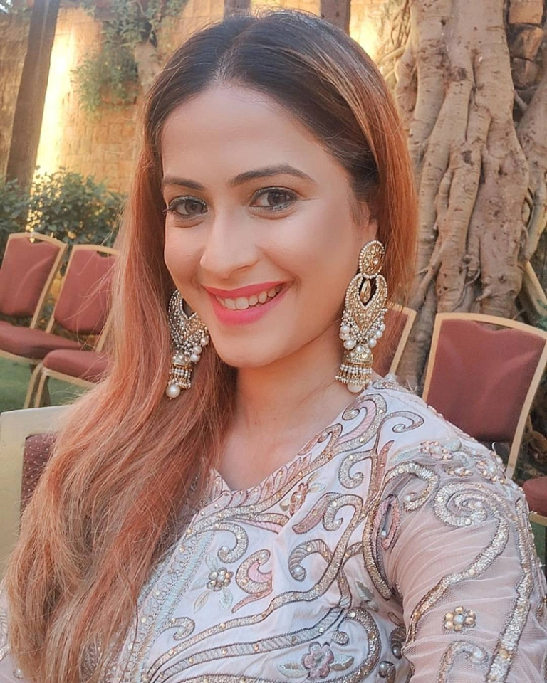 Dimple Jhangiani: A Journey Of Height, Weight, Age, Career And Success