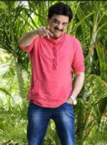 Hiten Kumar Weight, Age, Husband, Biography, Family Facts