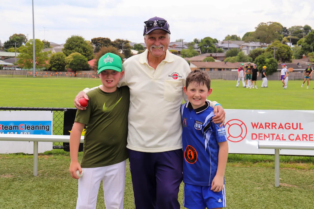 Ray Bright – Income, Family, Height, Professional Achievements