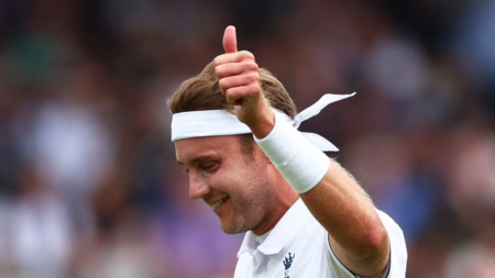 Stuart Broad – Height, Weight, Personal Life, Career Vital Stats