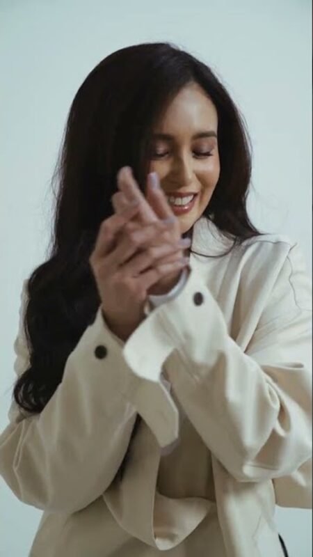 Top 10 Most Popular Actresses In Indonesia: Age, Height, Weight, And ...